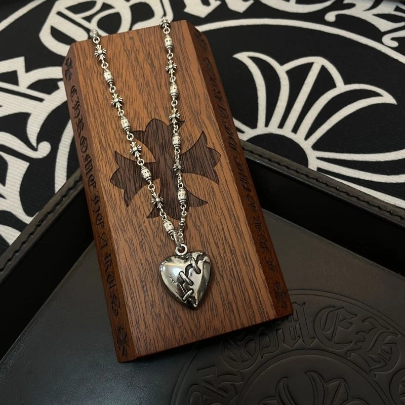 Low-cost Chrome Hearts Necklaces