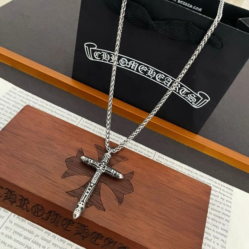 Bargain Chrome Hearts Necklaces