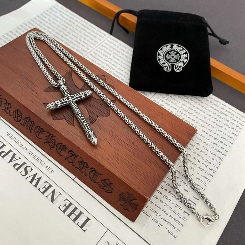 Bargain Chrome Hearts Necklaces