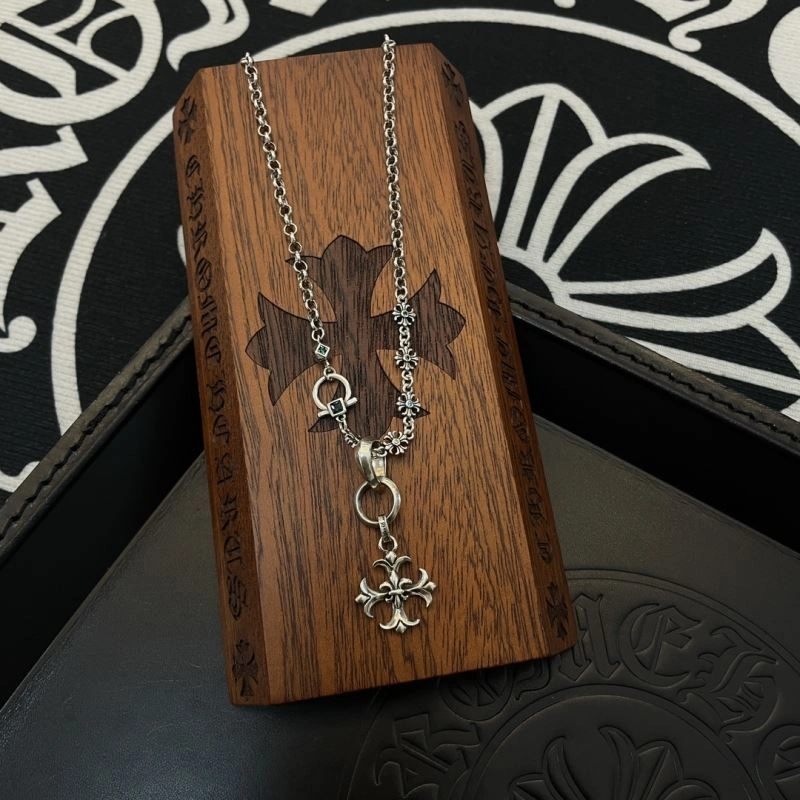 Bargain Chrome Hearts Necklaces