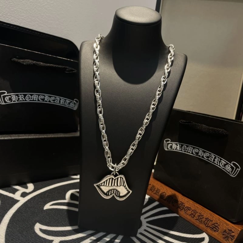 Low-cost Chrome Hearts Necklaces