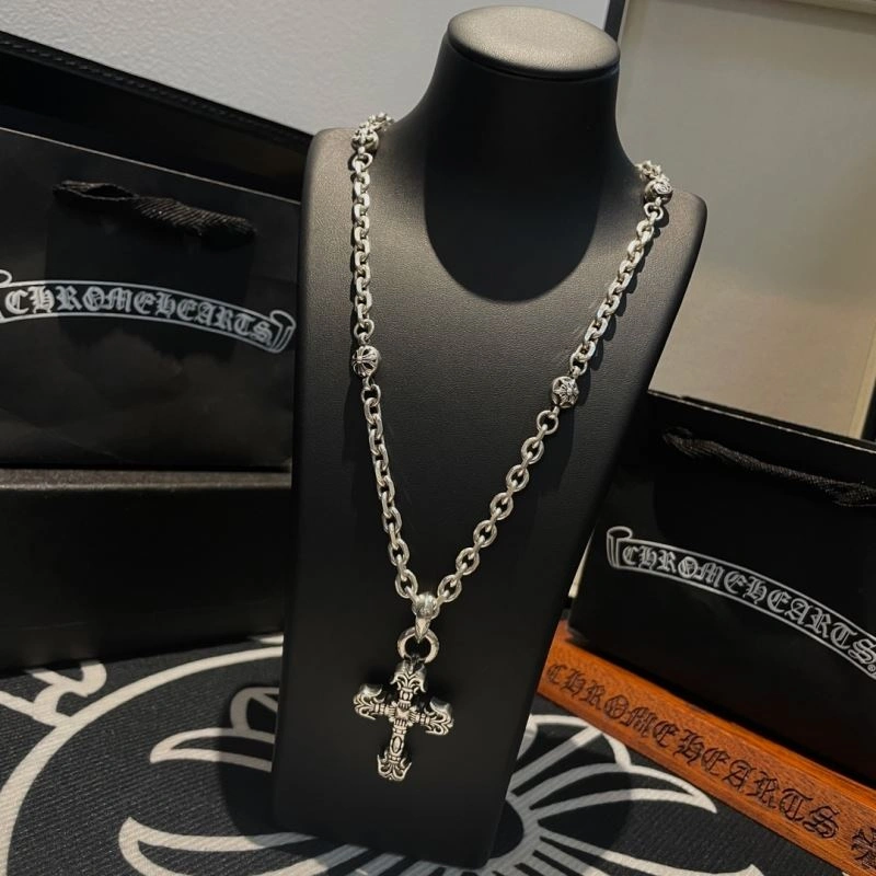 Low-cost Chrome Hearts Necklaces