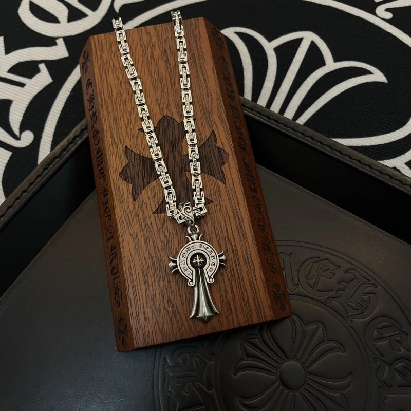 Discounted Chrome Hearts Necklaces