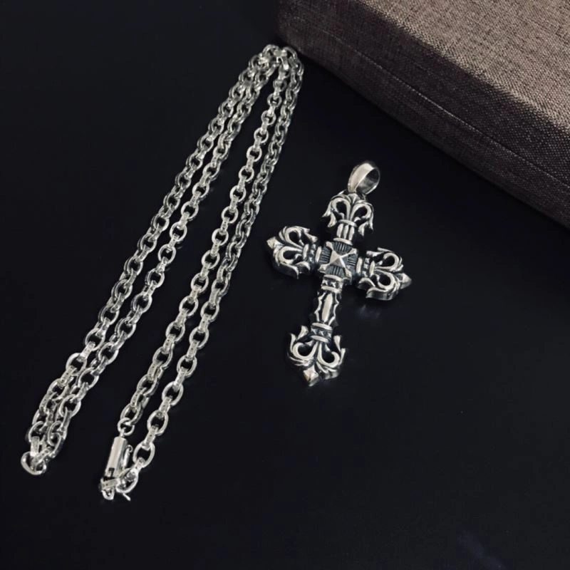 Low-cost Chrome Hearts Necklaces