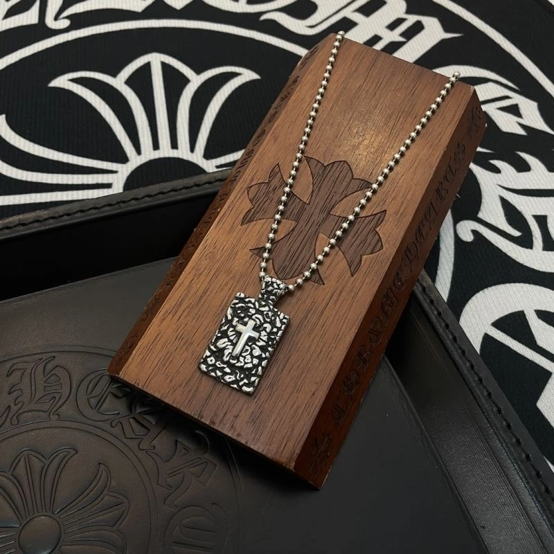 Bargain Chrome Hearts Necklaces