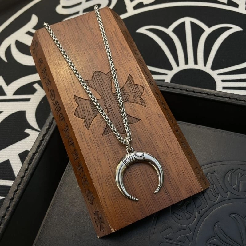 Top mirror Chrome Hearts Necklaces