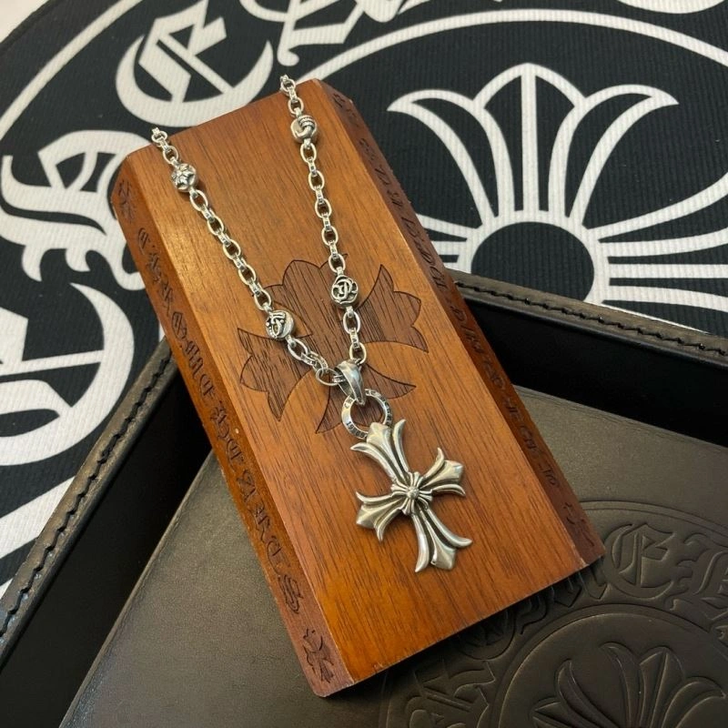 Low-cost Chrome Hearts Necklaces