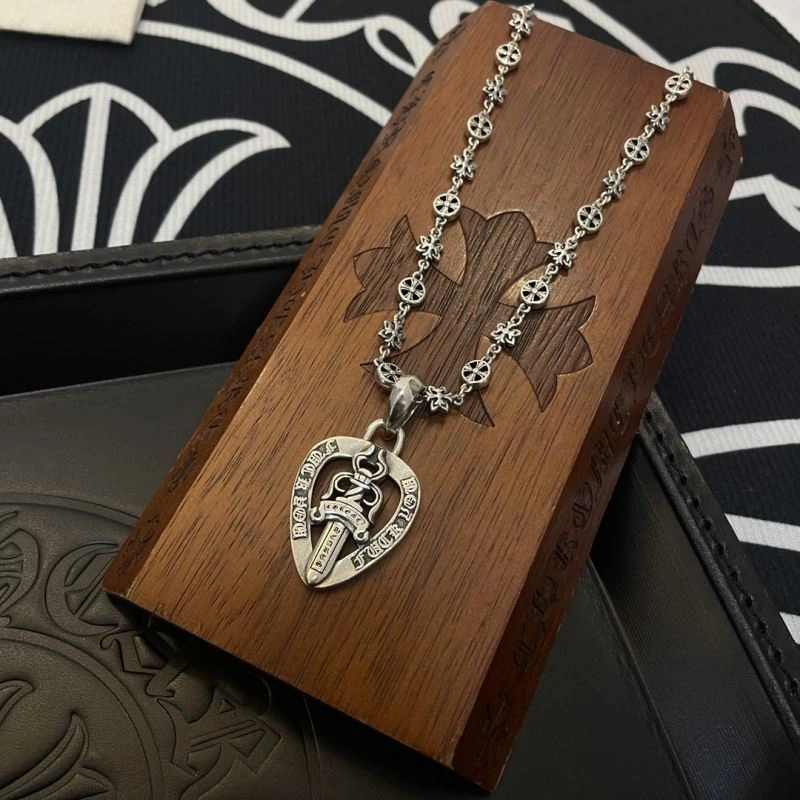 Bargain Chrome Hearts Necklaces