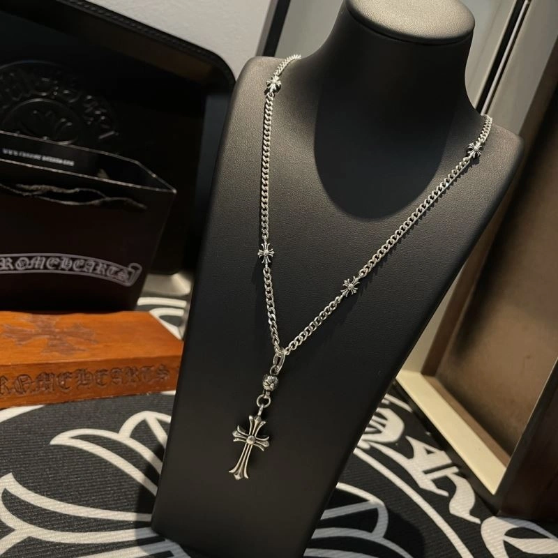 Low-cost Chrome Hearts Necklaces