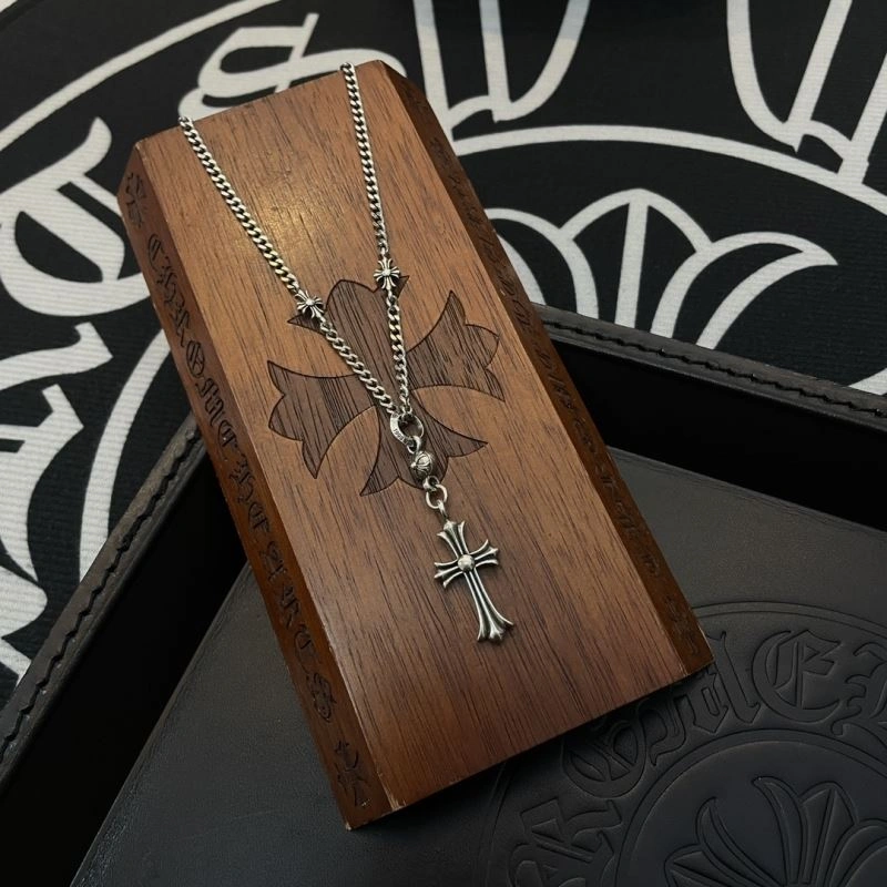Low-cost Chrome Hearts Necklaces