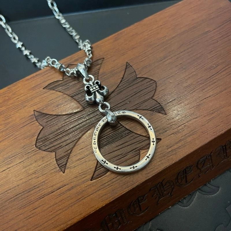 Low-cost Chrome Hearts Necklaces