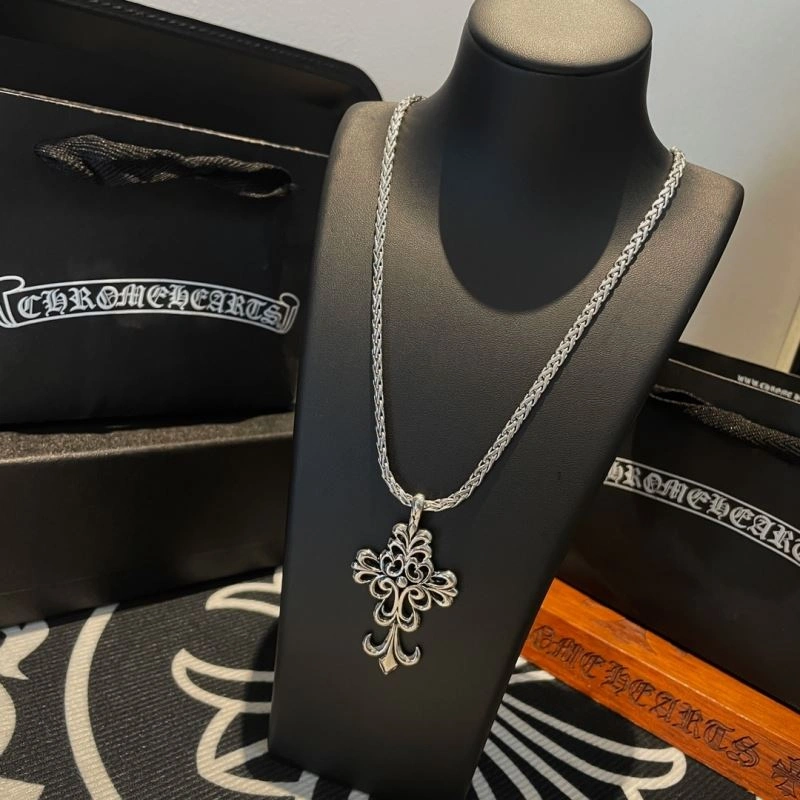 Bargain Chrome Hearts Necklaces