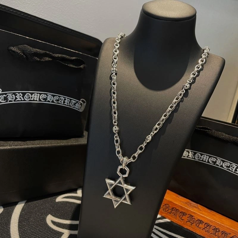 Low-cost Chrome Hearts Necklaces