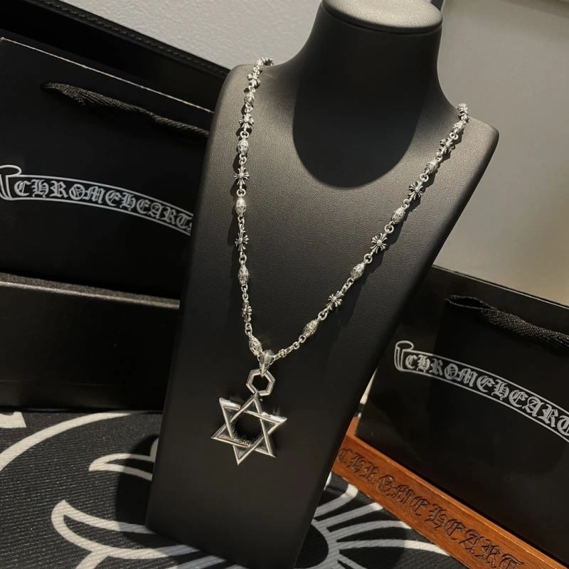 Bargain Chrome Hearts Necklaces