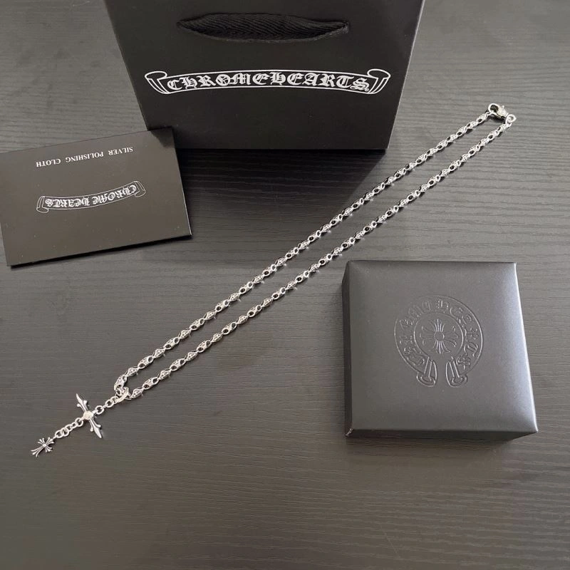 Bargain Chrome Hearts Necklaces