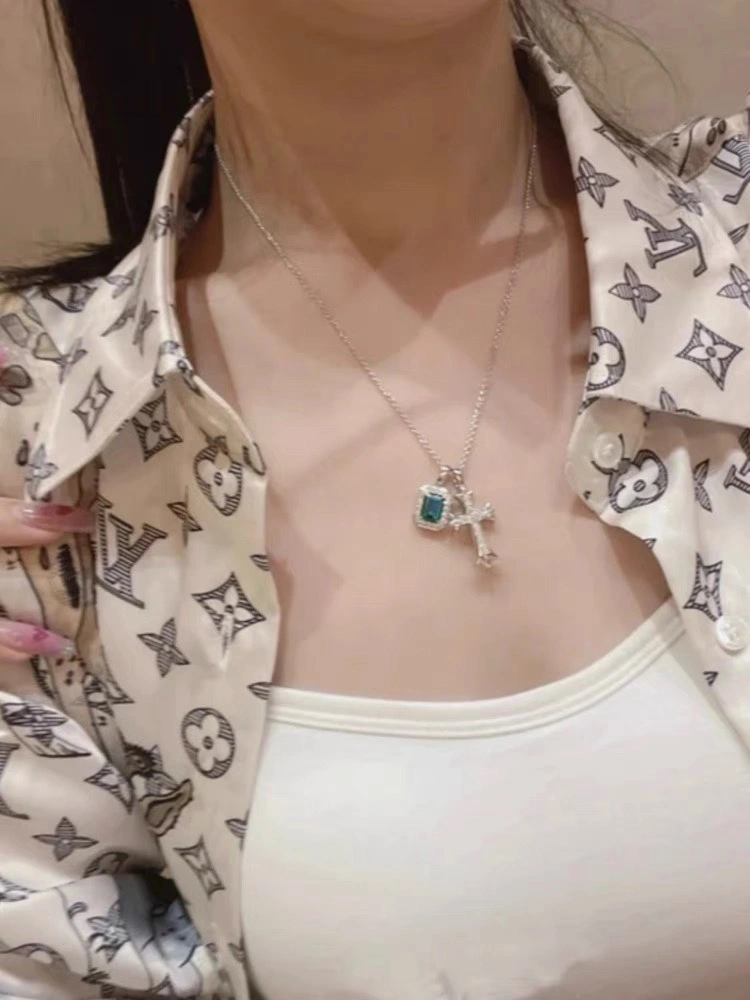 Bargain Chrome Hearts Necklaces