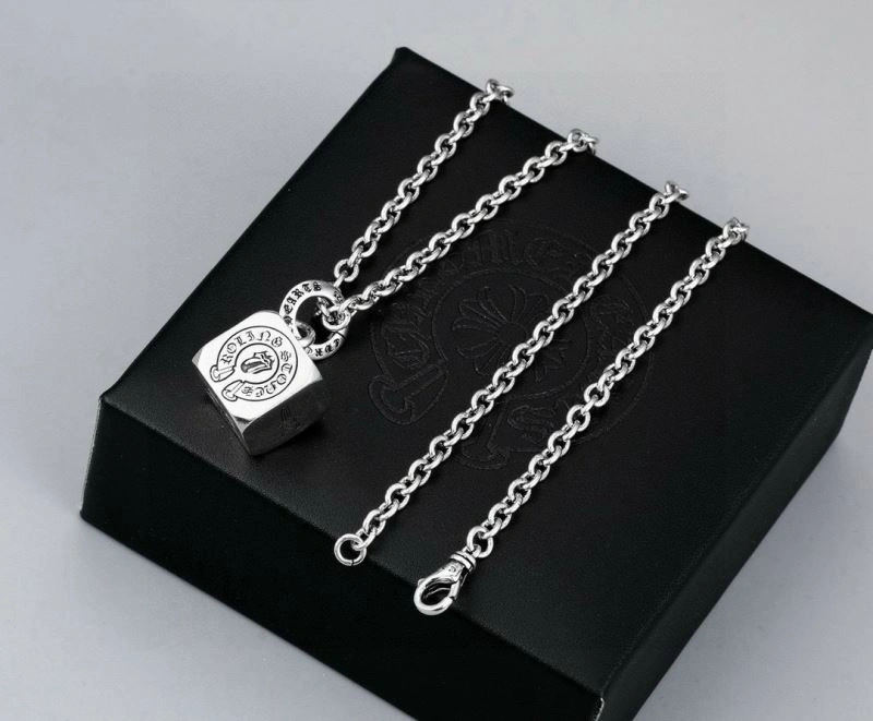Bargain Chrome Hearts Necklaces