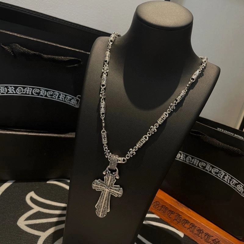 Low-cost Chrome Hearts Necklaces