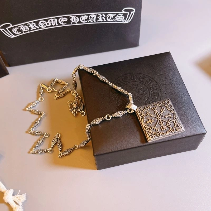 Top mirror Chrome Hearts Necklaces