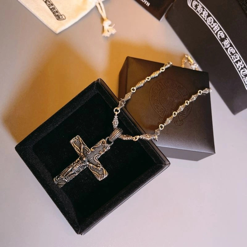 Bargain Chrome Hearts Necklaces