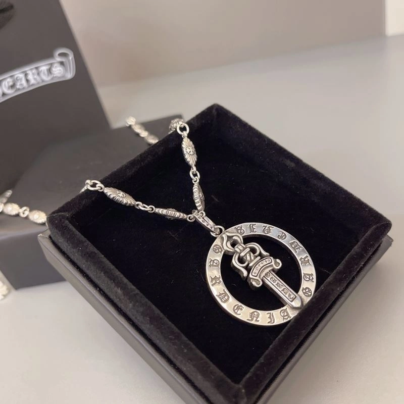 Low-cost Chrome Hearts Necklaces