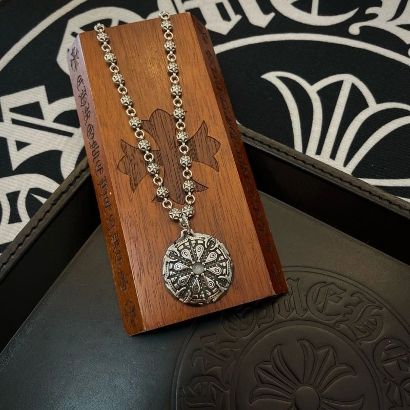 Affordable Chrome Hearts Necklaces