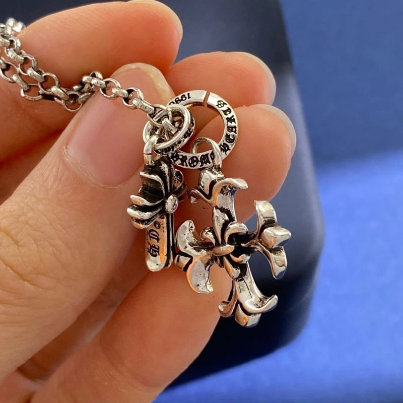 Bargain Chrome Hearts Necklaces