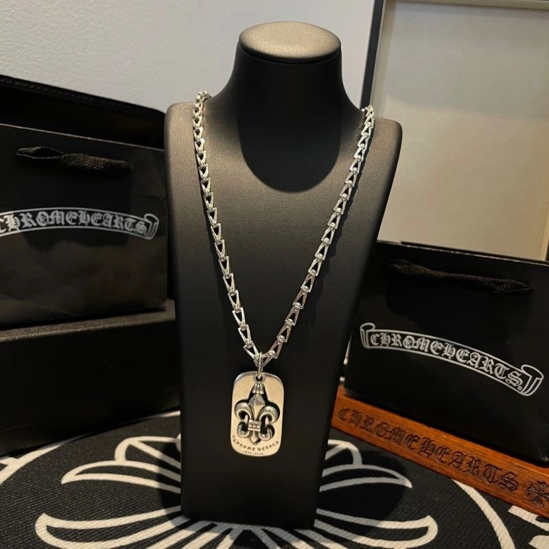 Bargain Chrome Hearts Necklaces