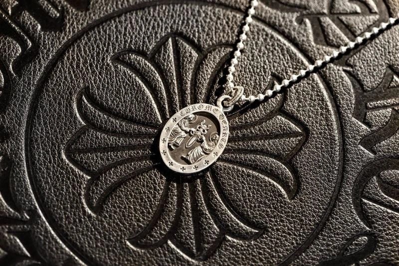 Discounted Chrome Hearts Necklaces