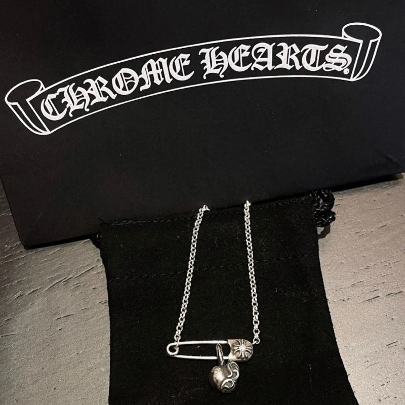 Bargain Chrome Hearts Necklaces