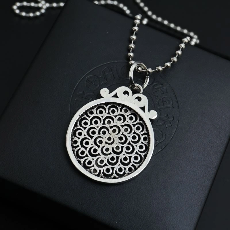 Affordable Chrome Hearts Necklaces