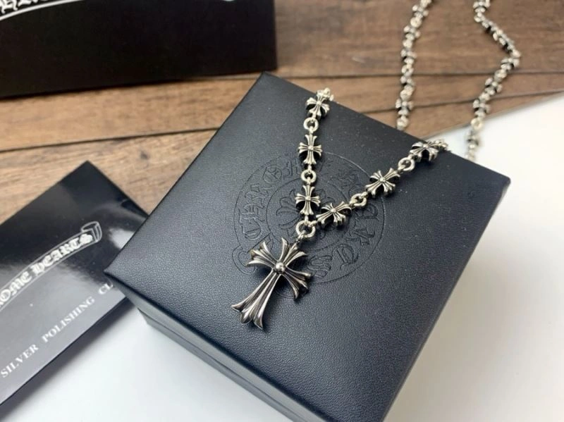 Low-cost Chrome Hearts Necklaces