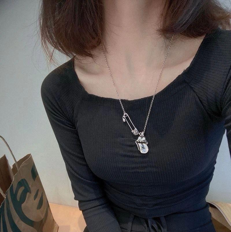 Low-cost Chrome Hearts Necklaces