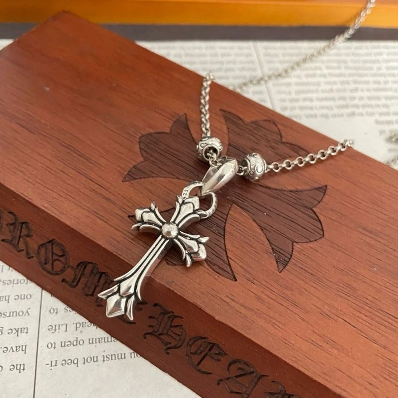 Low-cost Chrome Hearts Necklaces