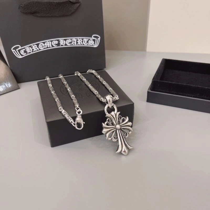 Low-cost Chrome Hearts Necklaces