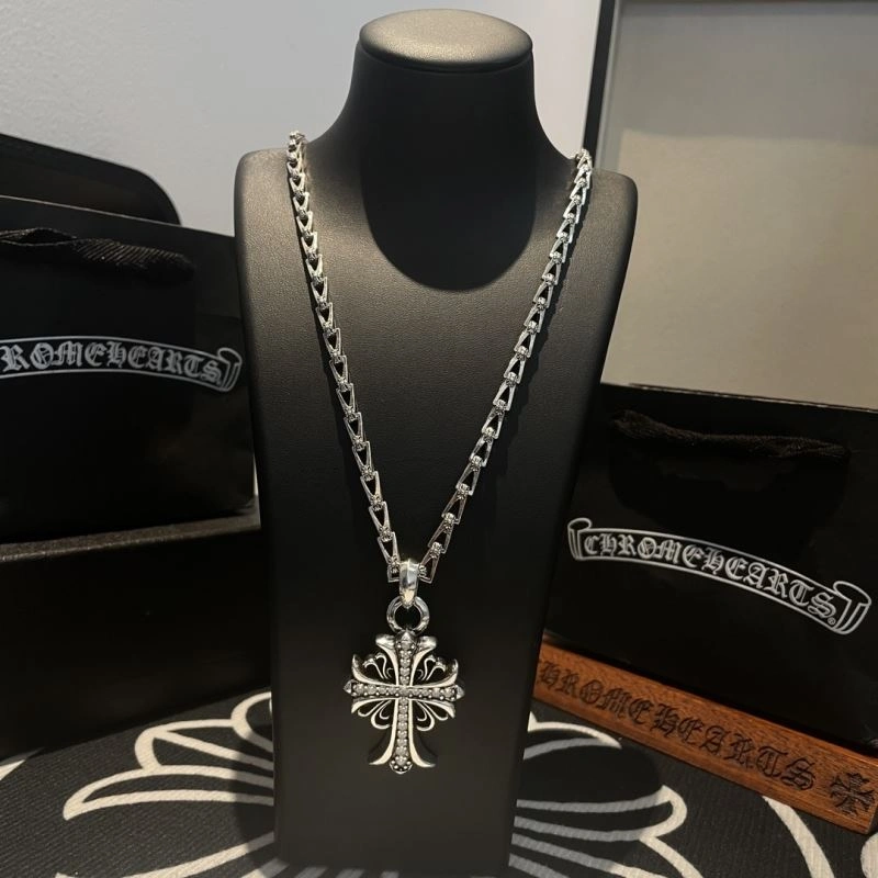 Bargain Chrome Hearts Necklaces