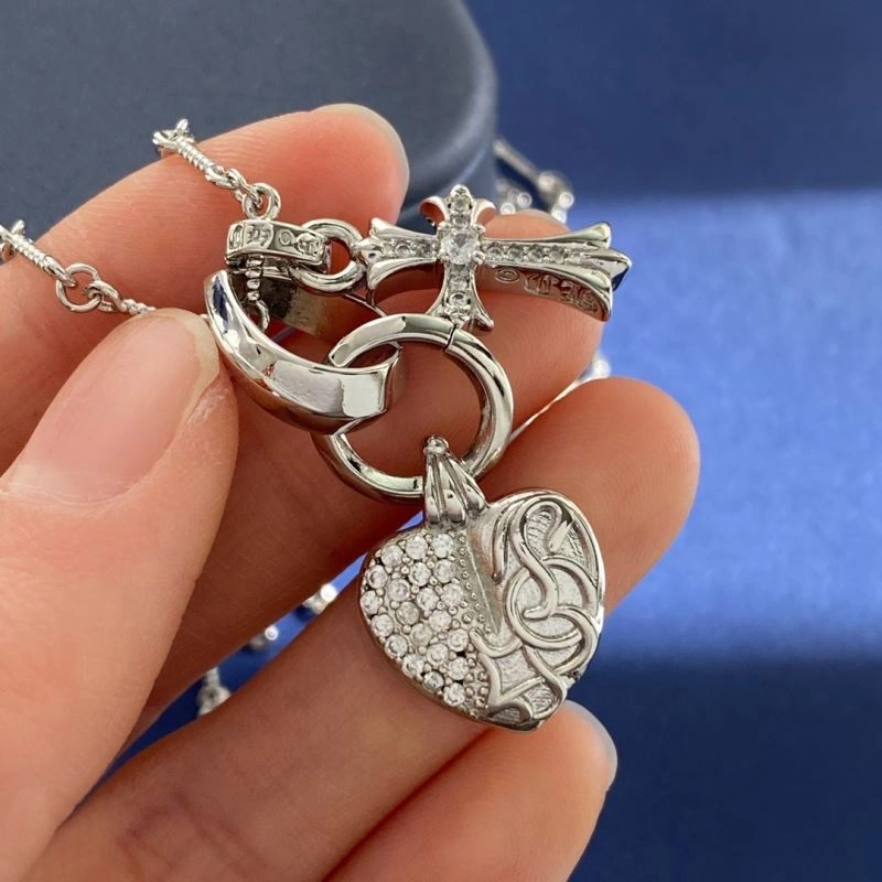 Bargain Chrome Hearts Necklaces