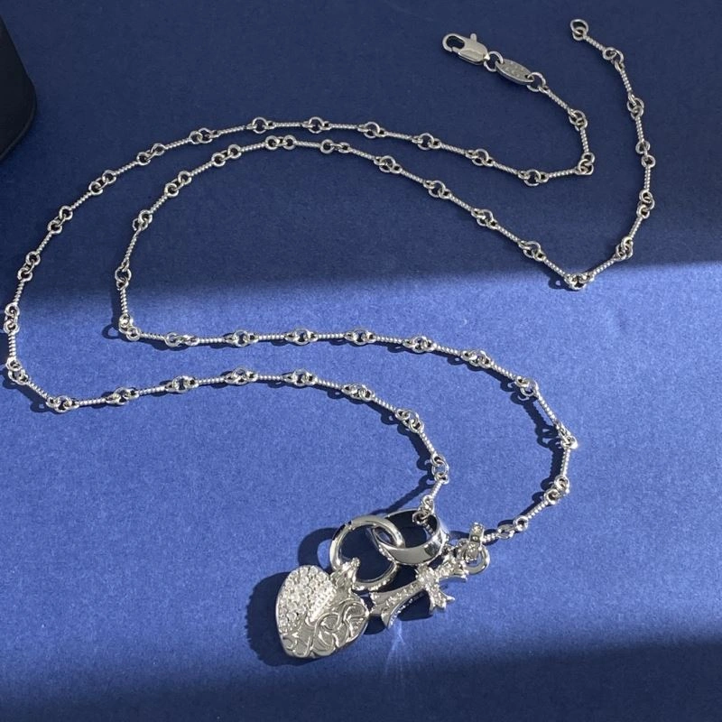 Bargain Chrome Hearts Necklaces