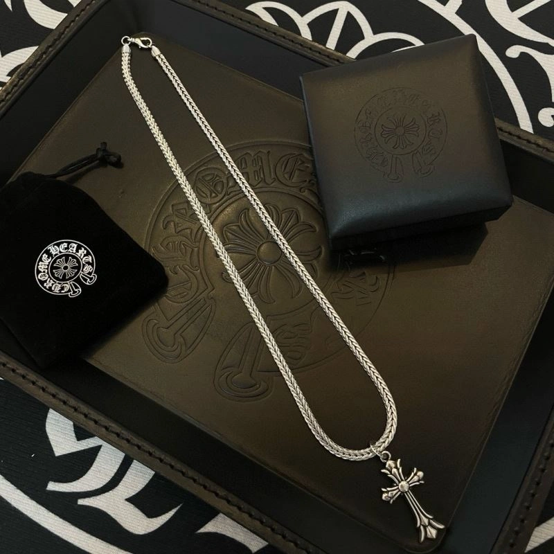 Bargain Chrome Hearts Necklaces