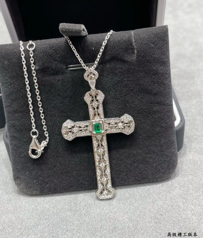 Low-cost Chrome Hearts Necklaces