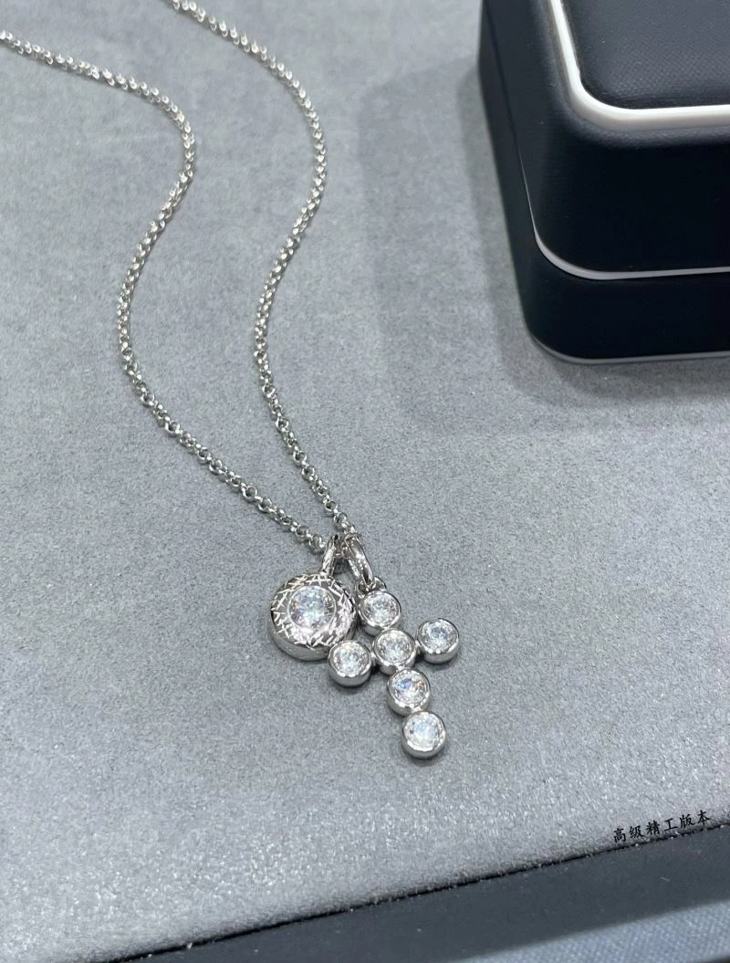 Indistinguishable Chrome Hearts Necklaces