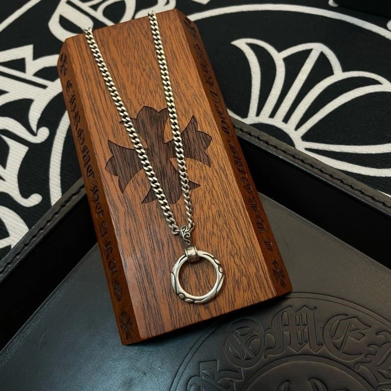 Top mirror Chrome Hearts Necklaces