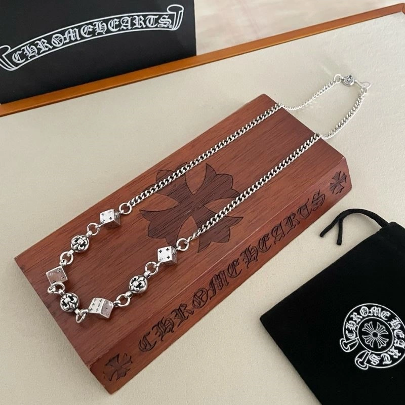 Low-cost Chrome Hearts Necklaces