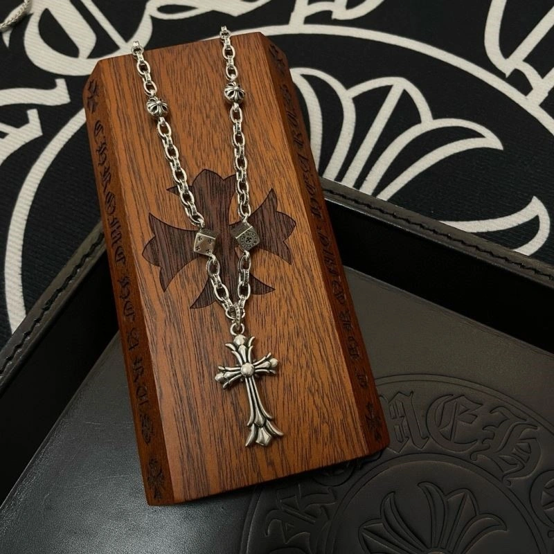 Low-cost Chrome Hearts Necklaces