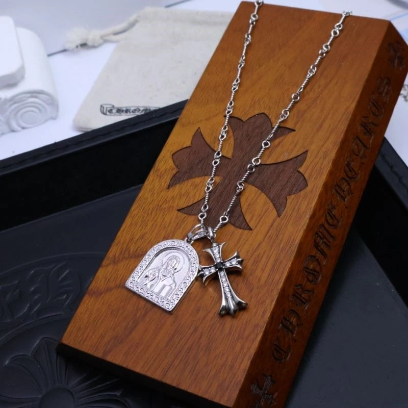 Inexpensive Chrome Hearts Necklaces