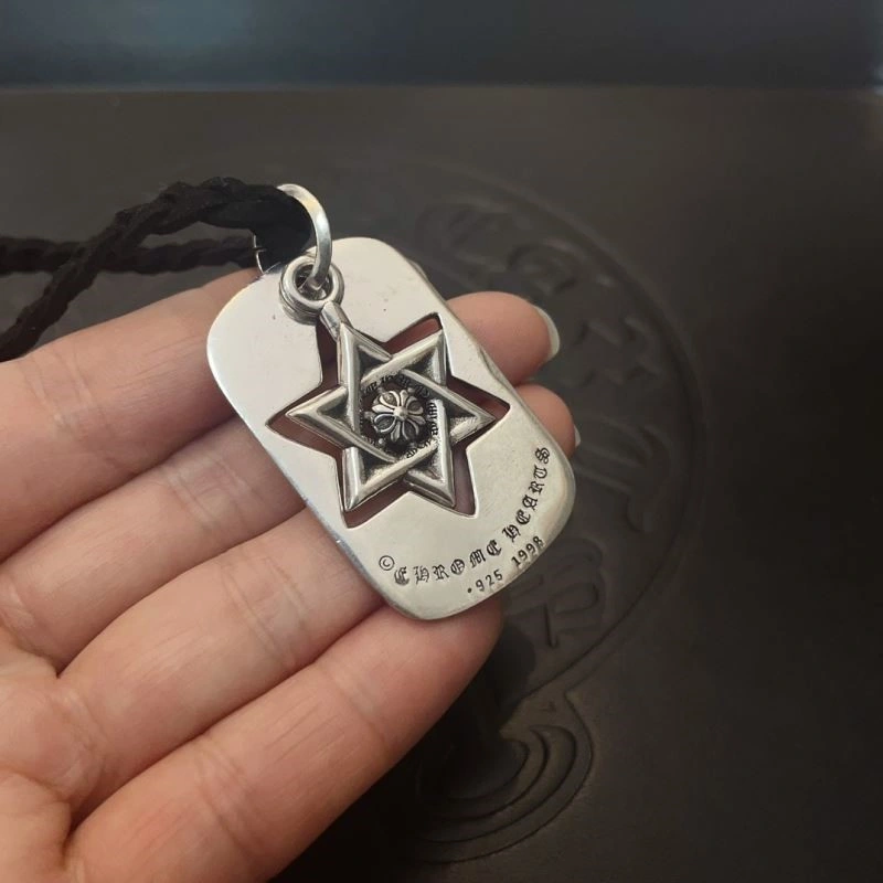 Low-cost Chrome Hearts Necklaces