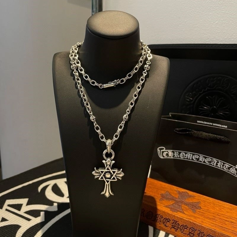 Low-cost Chrome Hearts Necklaces