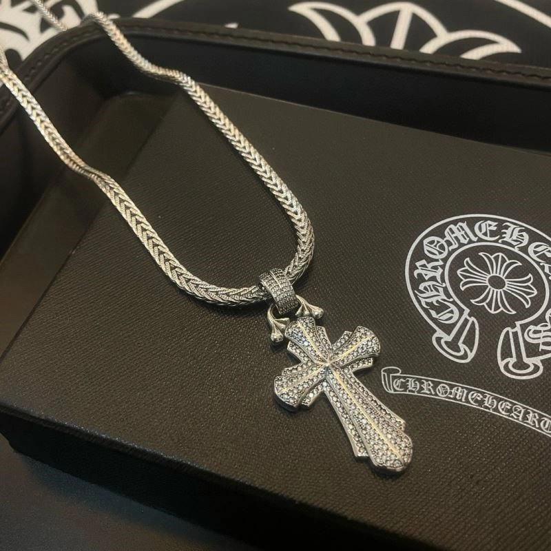 Bargain Chrome Hearts Necklaces