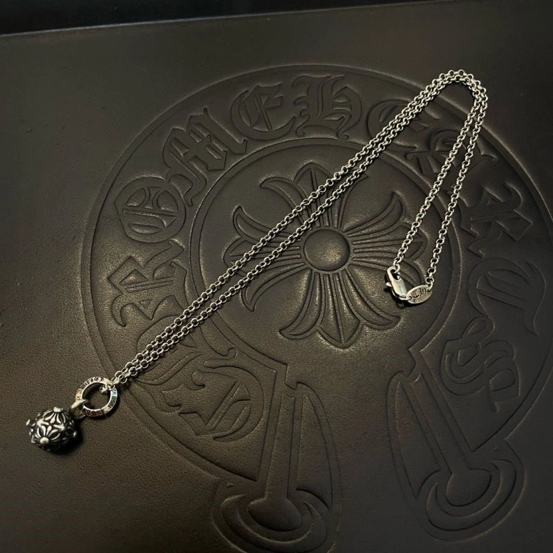 Low-cost Chrome Hearts Necklaces