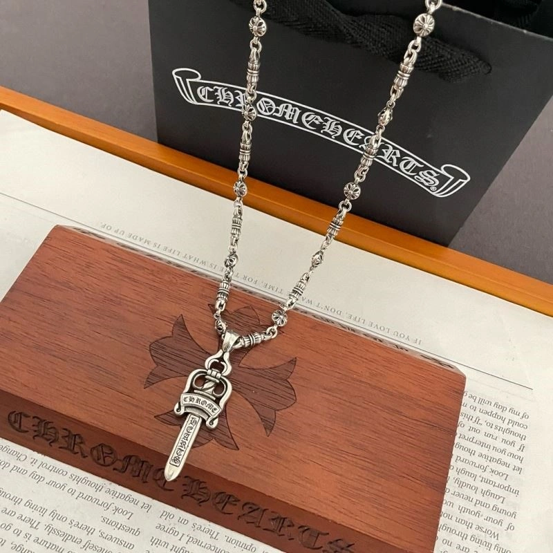 Low-cost Chrome Hearts Necklaces